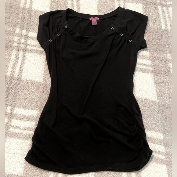 Red Paint | Tops | Black Top With Silver Detail On Sleeve And Rouched ...